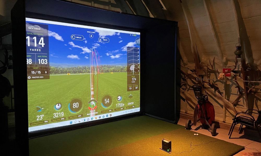 Why Golf Simulators Are Better Than Driving Ranges