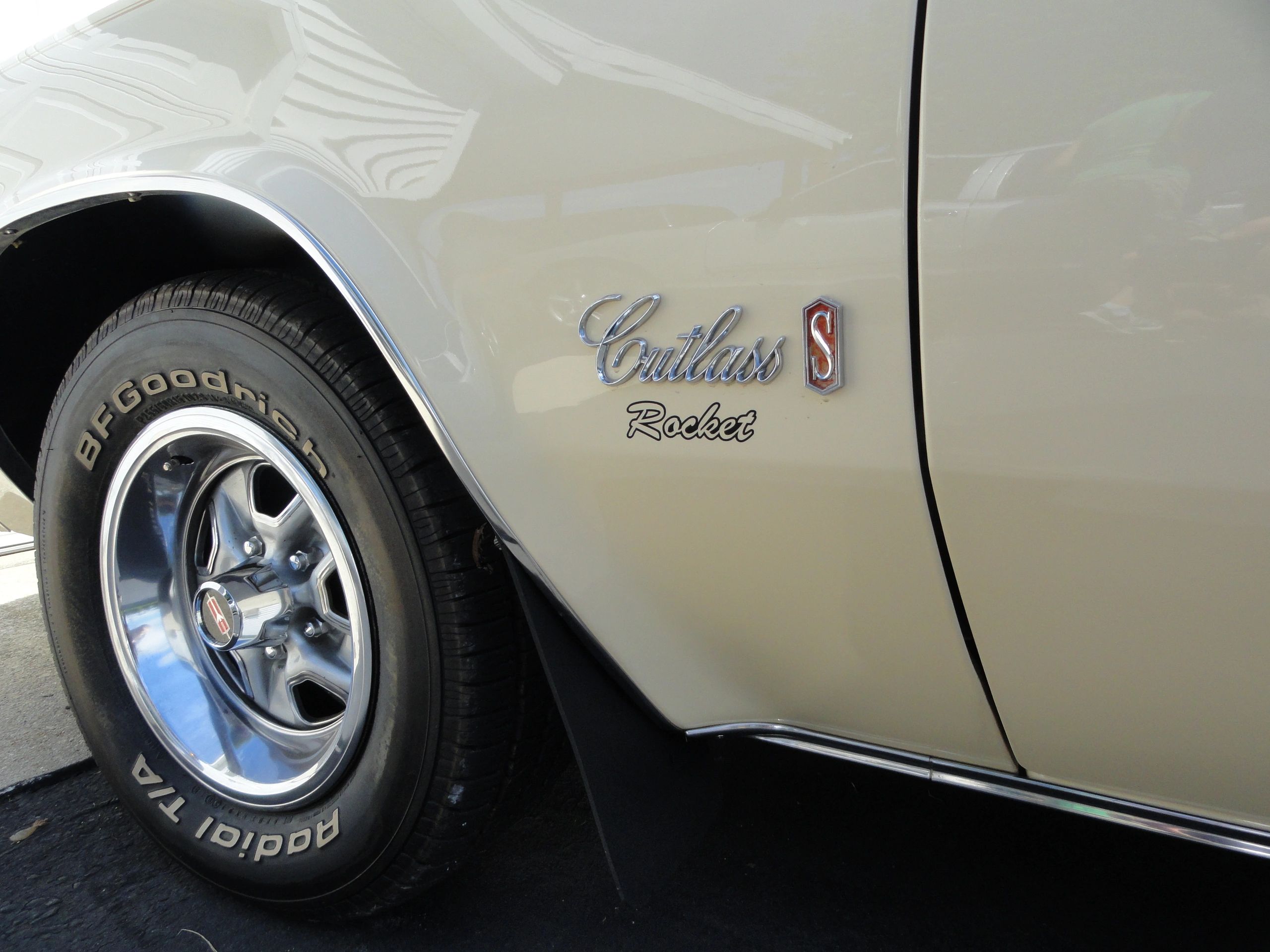 Y76 | Y76 Regional Cutlass