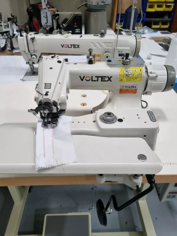 VT-101D DIRECT DRIVE INDUSTRIAL BLIND STITCH SEWING MACHINE COMPLETE