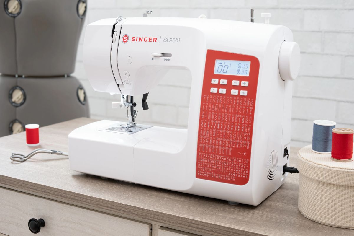 Singer SC220 Sewing Machine