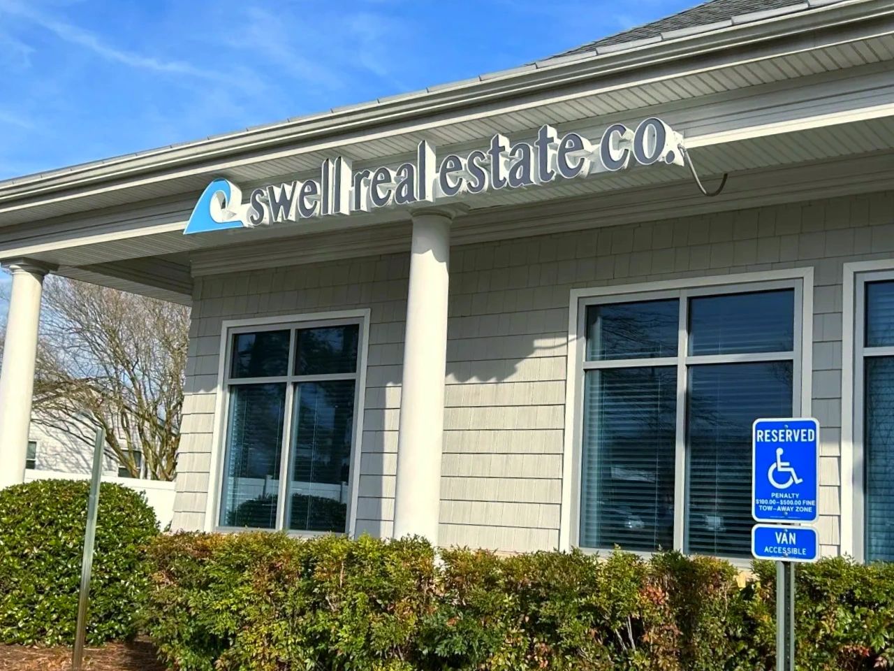 Lisa Eichler SWELL REALTY