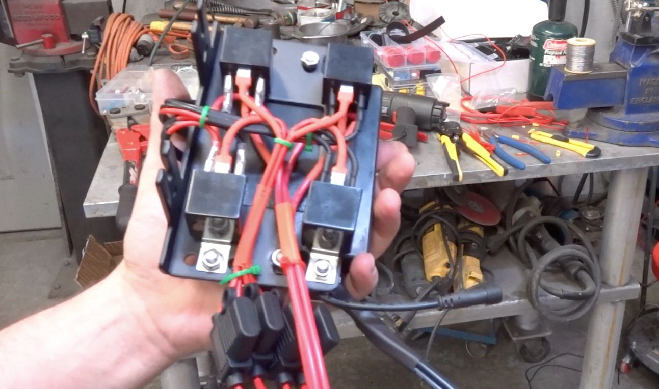 Switching Fuse Panel for the Rack lights