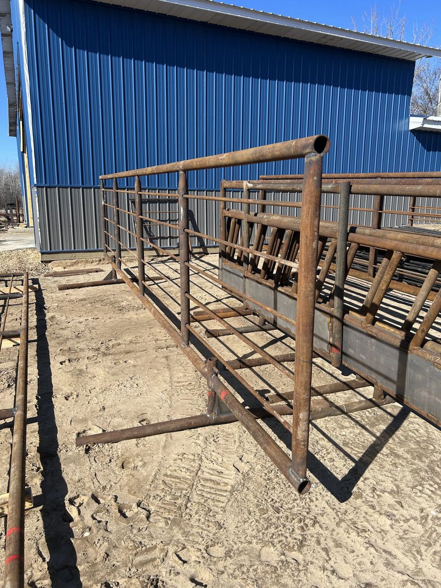 Removable Leg Freestanding Panel