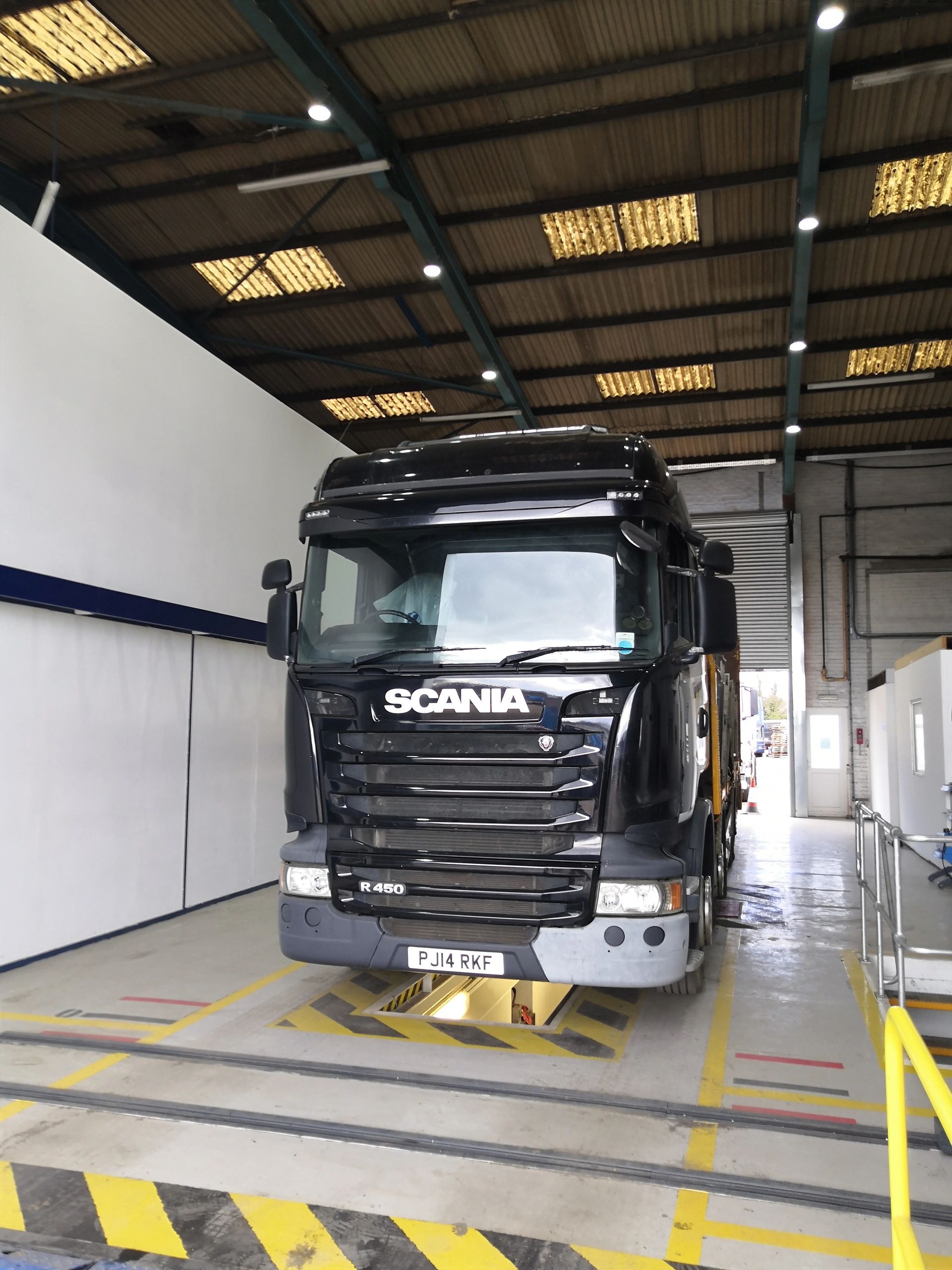 HGV daily walkaround? Check ️