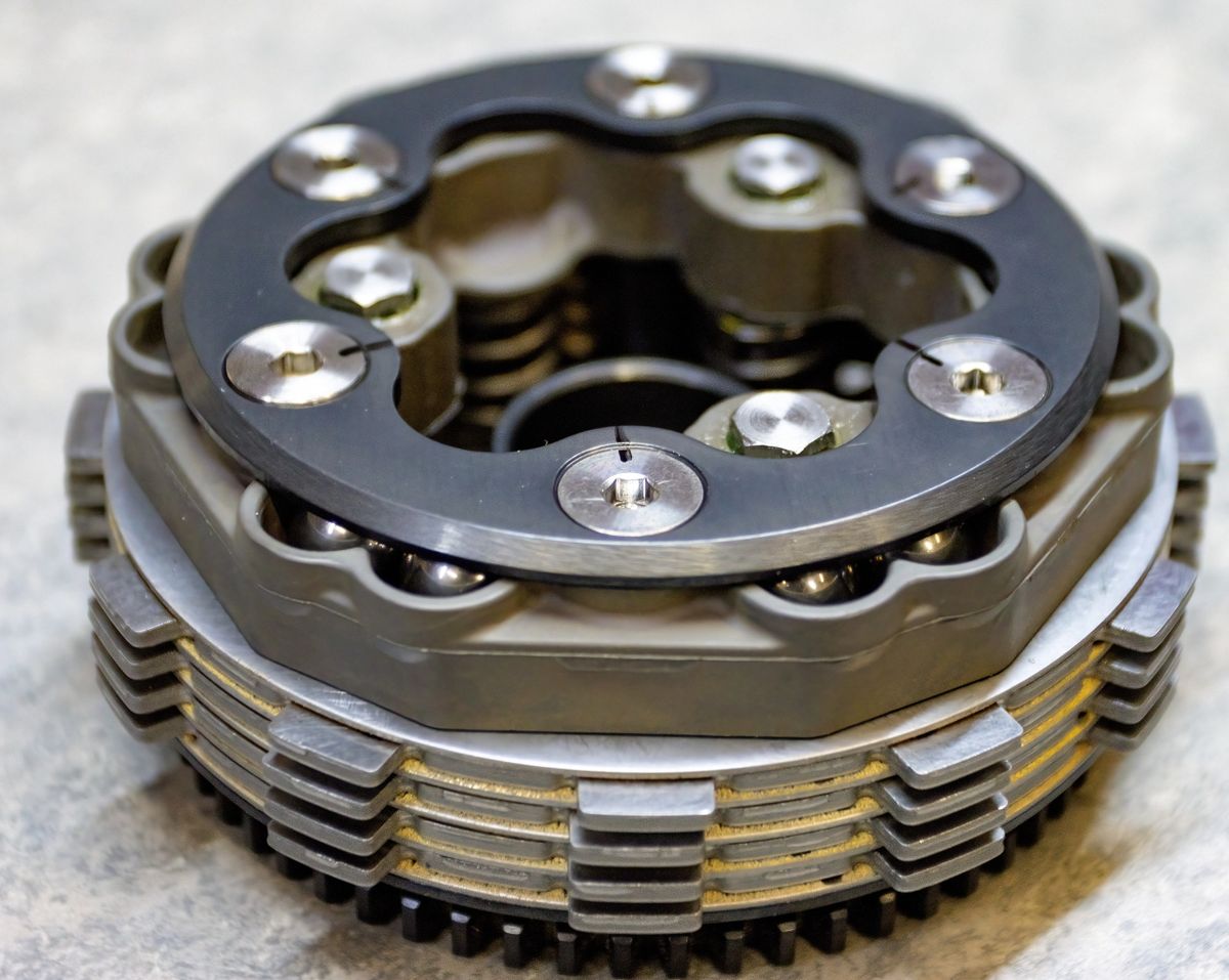 clutch kits / clutch upgrades & parts