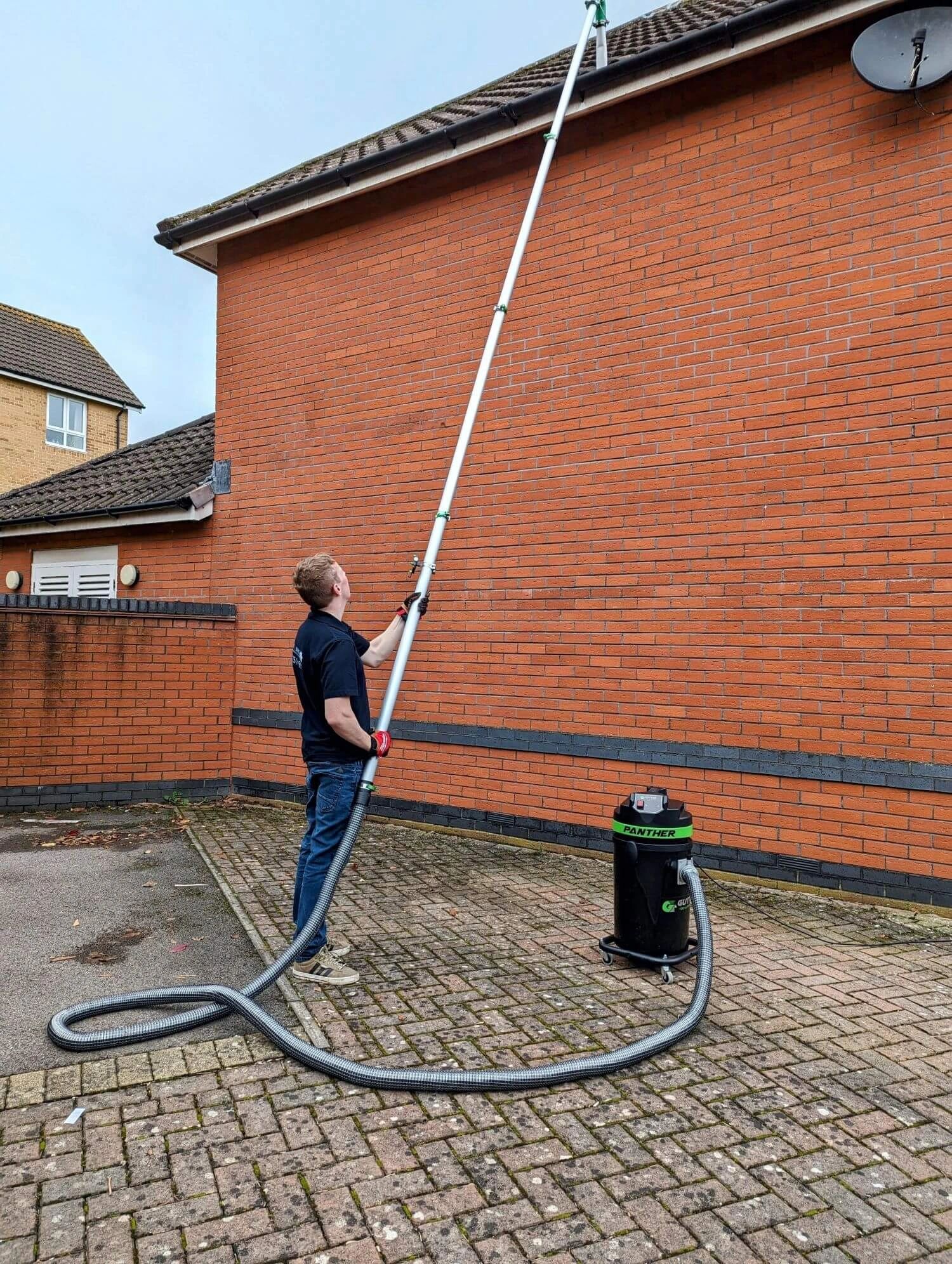 Revolutionizing Gutter Cleaning: The Power of Gutter Vacuums