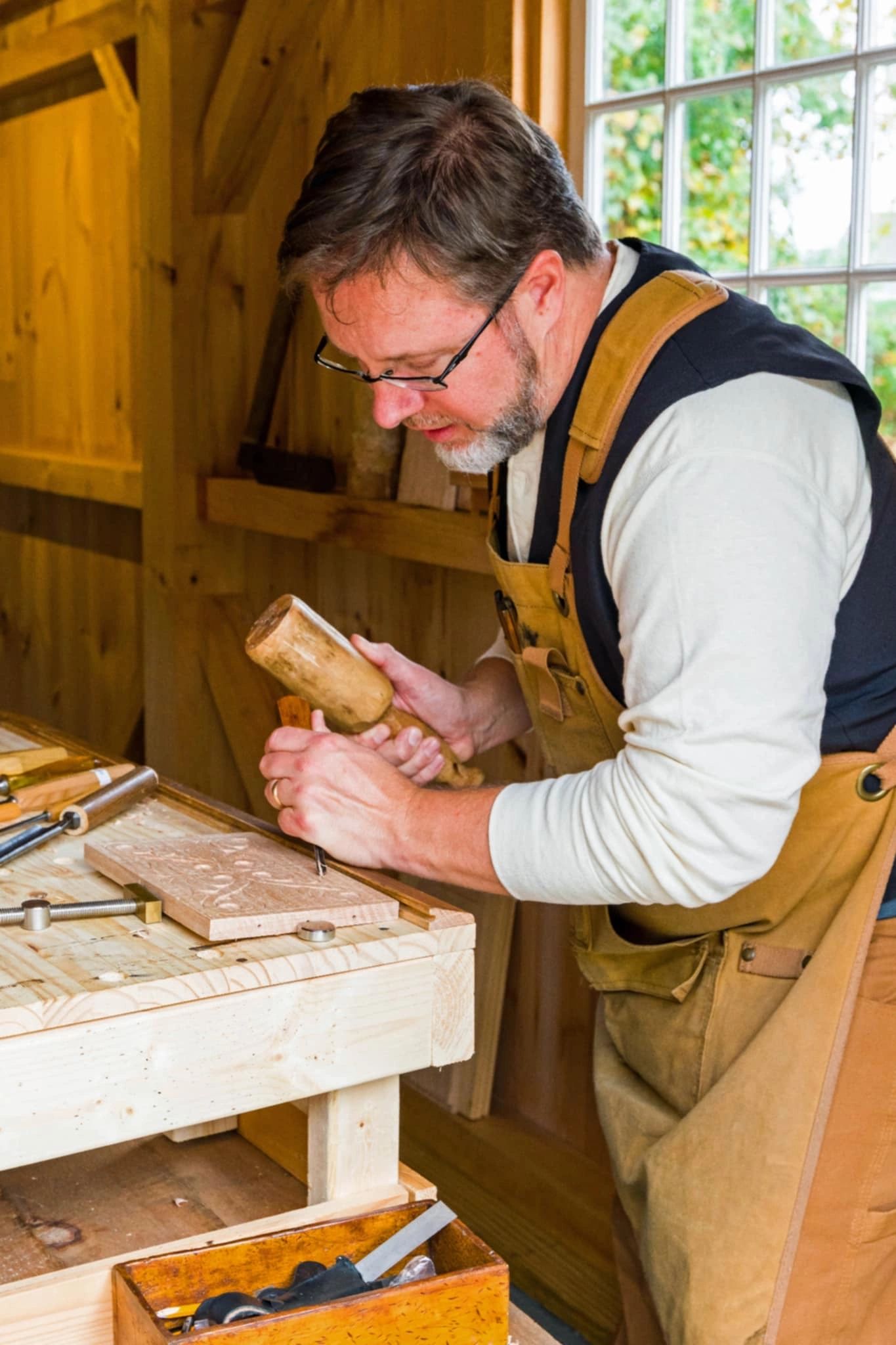 Explore Colonial Crafts: Workshops & Handcrafted Goods