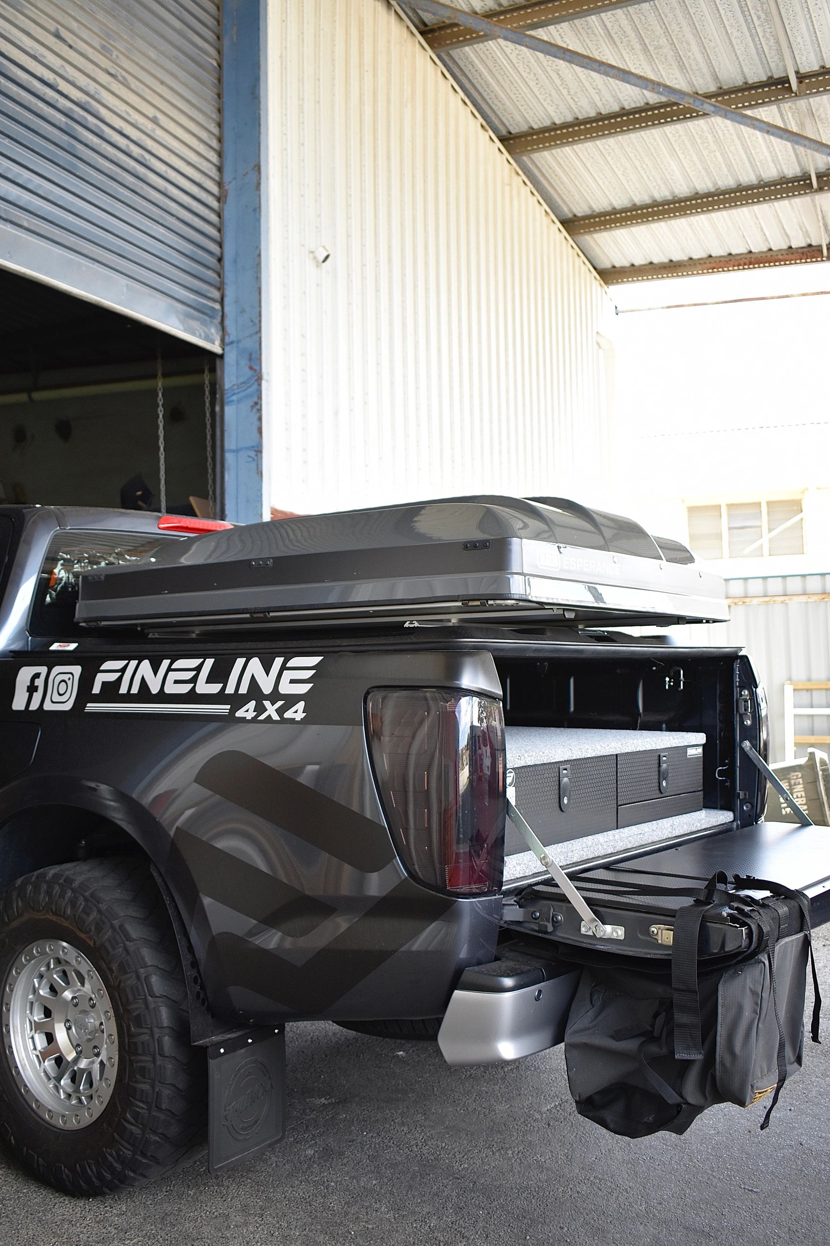 Fine Line 4x4