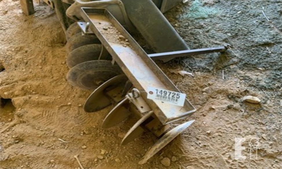 Pull Type Disc Harrow (FOR HIRING PER DAY 8 HOURS)