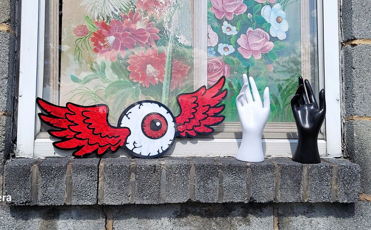 XL Flying Eyeball Pearl and FLAKE Shop Sign or Badge