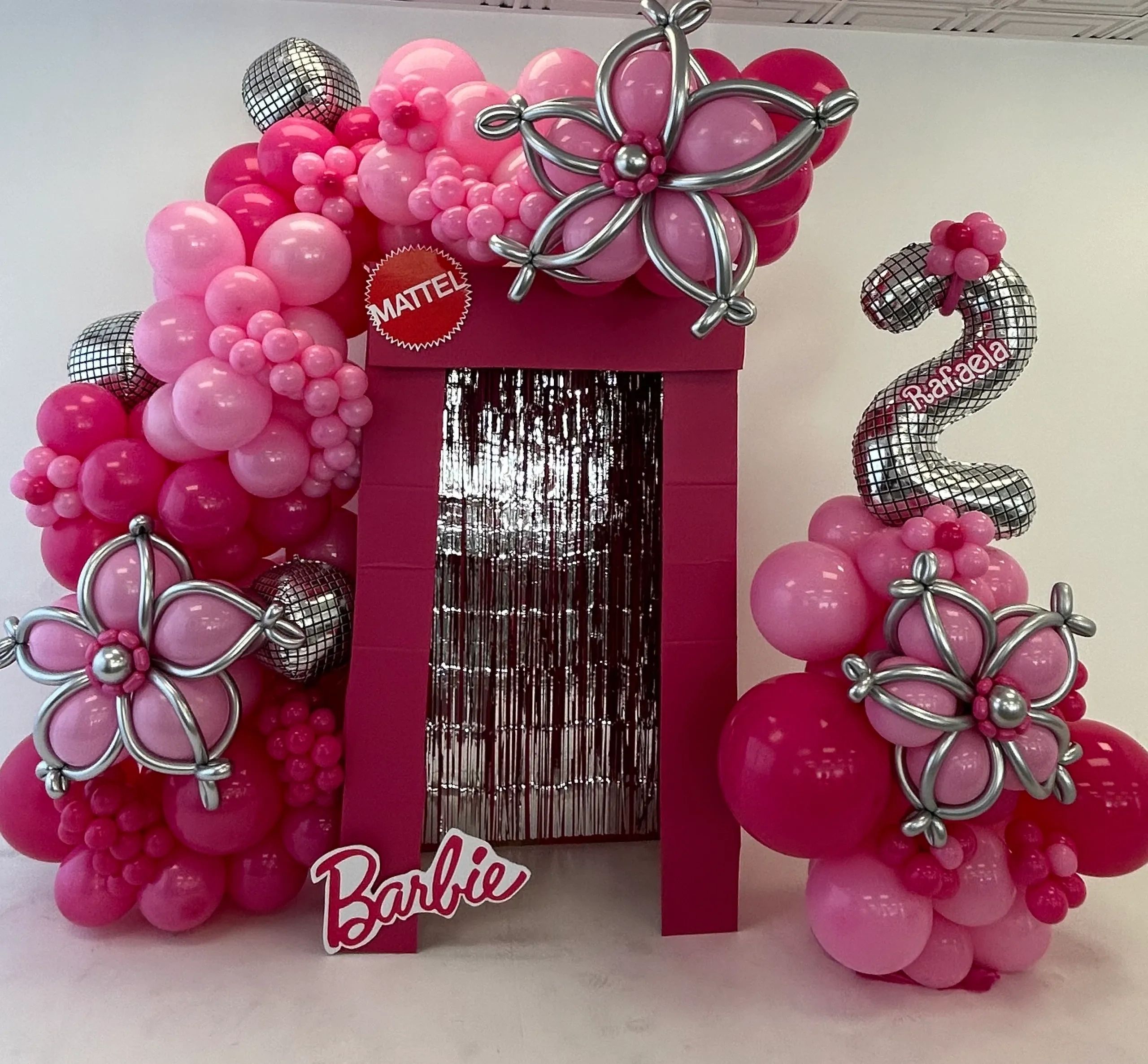 Balloons and Blooms: Unforgettable Events & Parties
