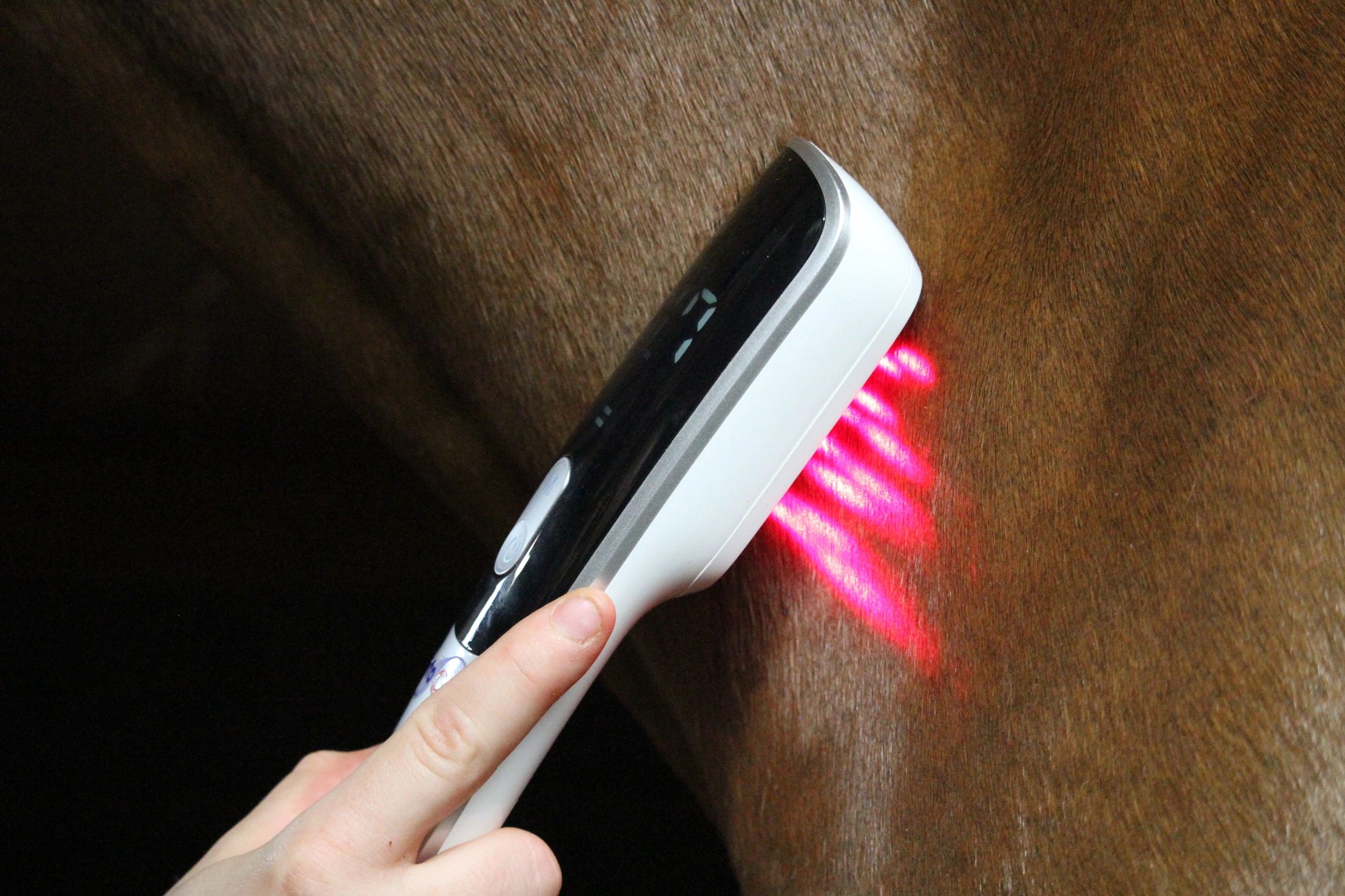 Red Light V's Laser Therapy. What's the Difference?