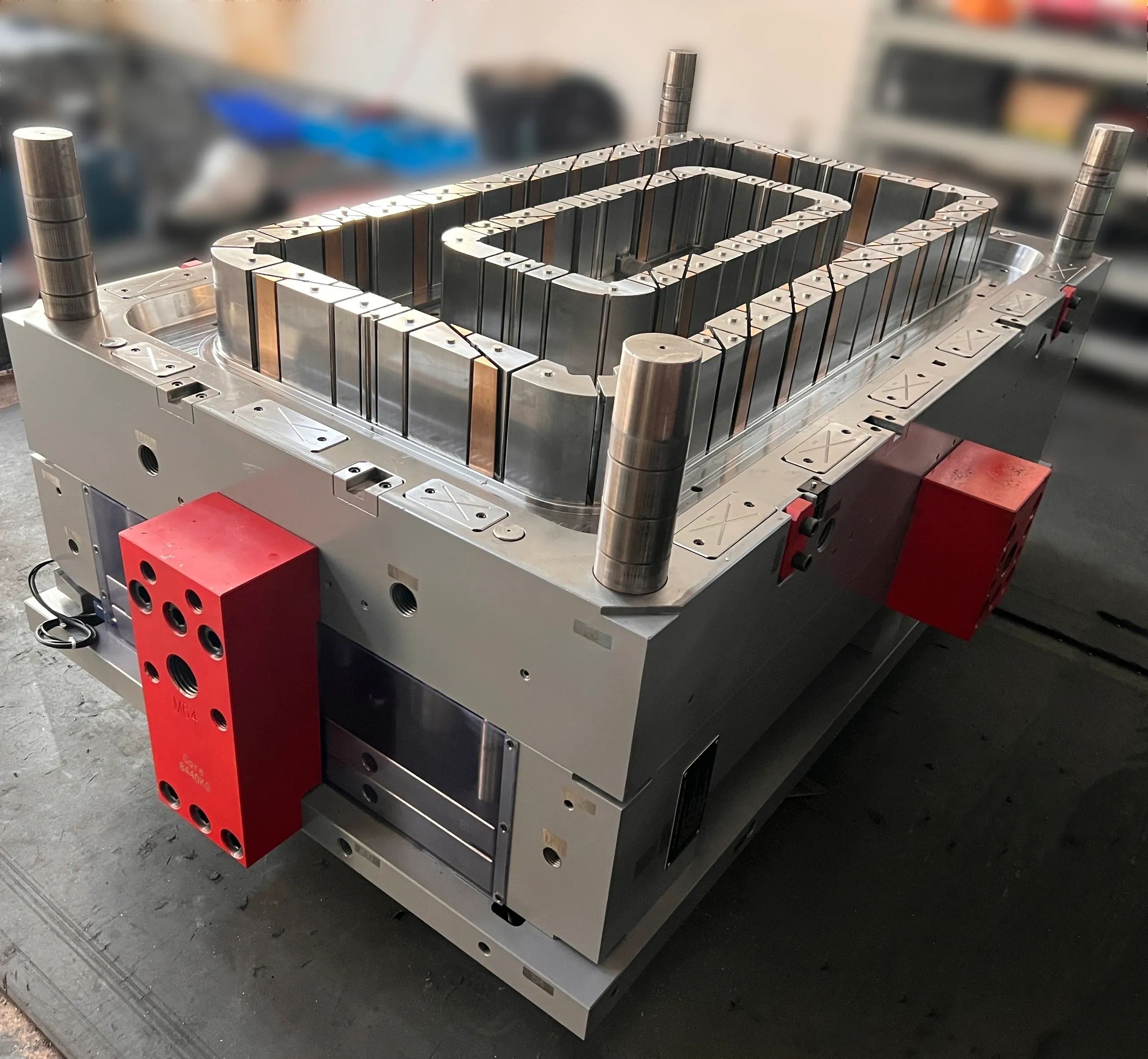 Expert Injection Molding Tooling Solutions