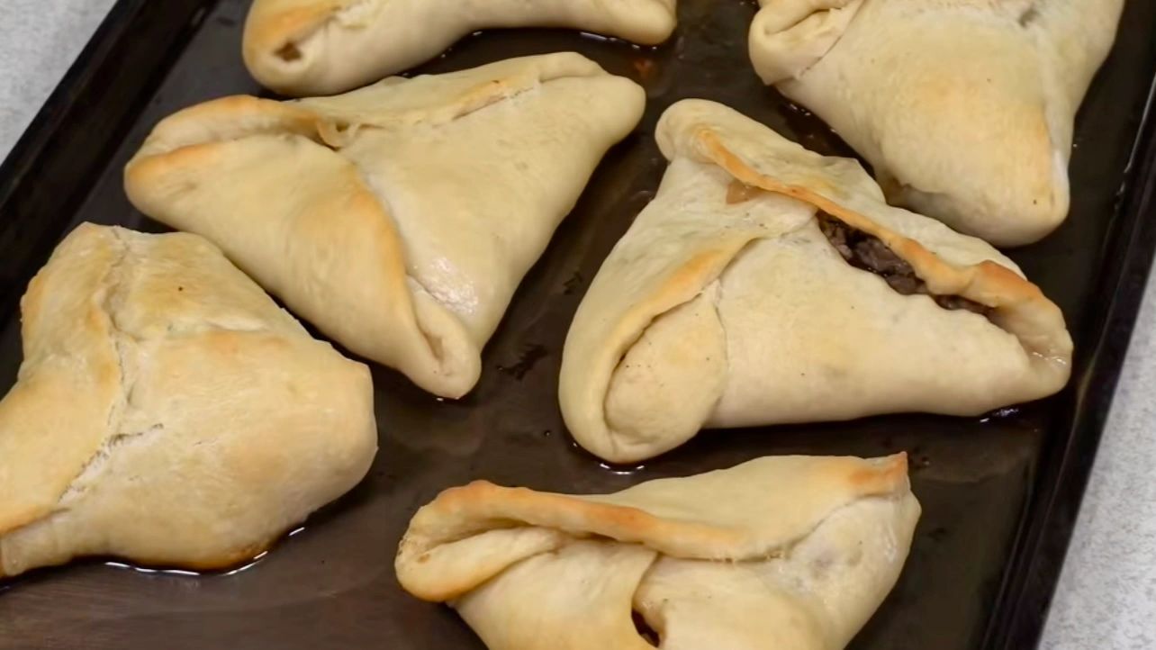 Egyptian Fatayer Recipe: Meat Pies Perfect forAny Occasion