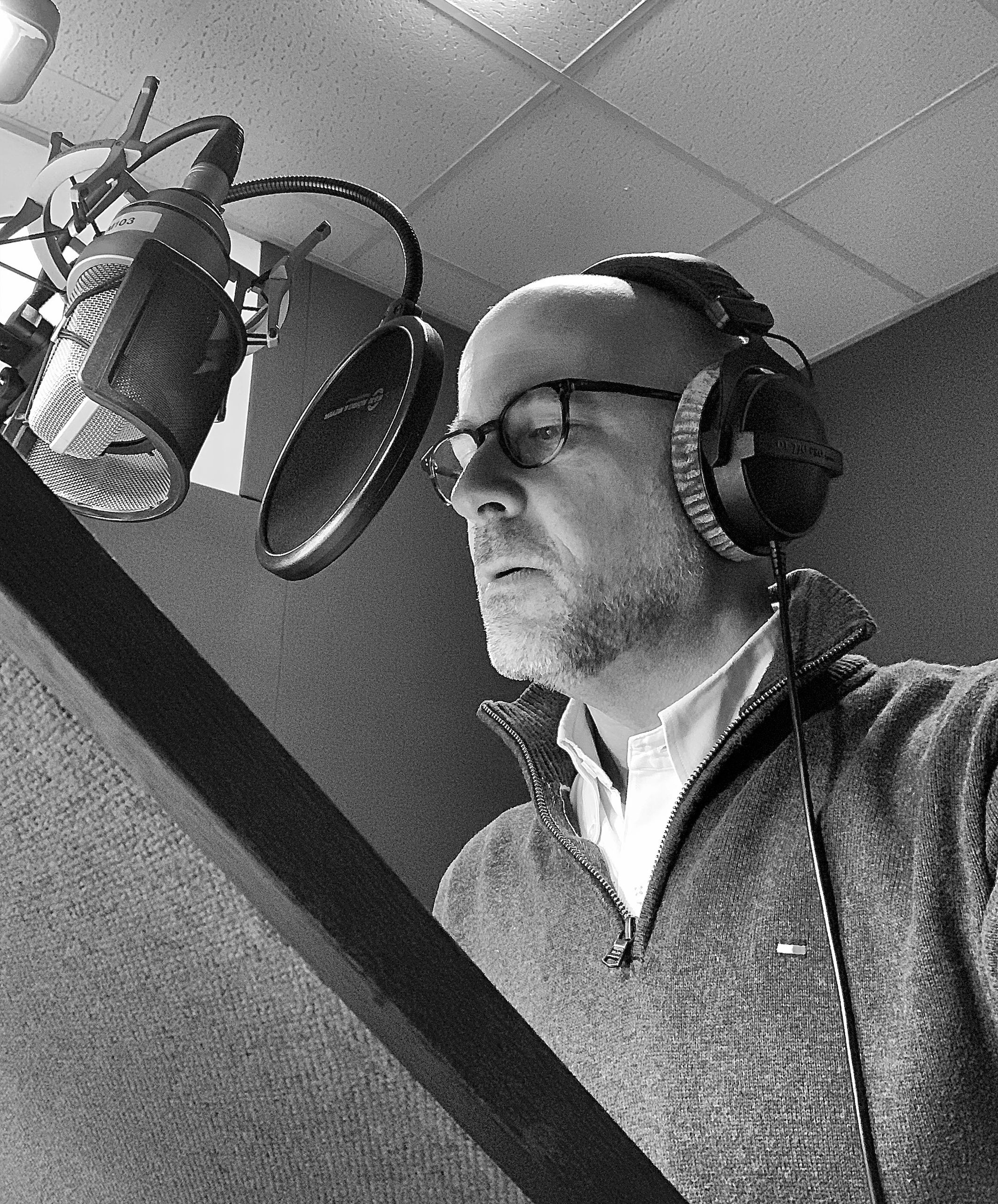 Voice Actor - Craig Whitney Voiceover Artist