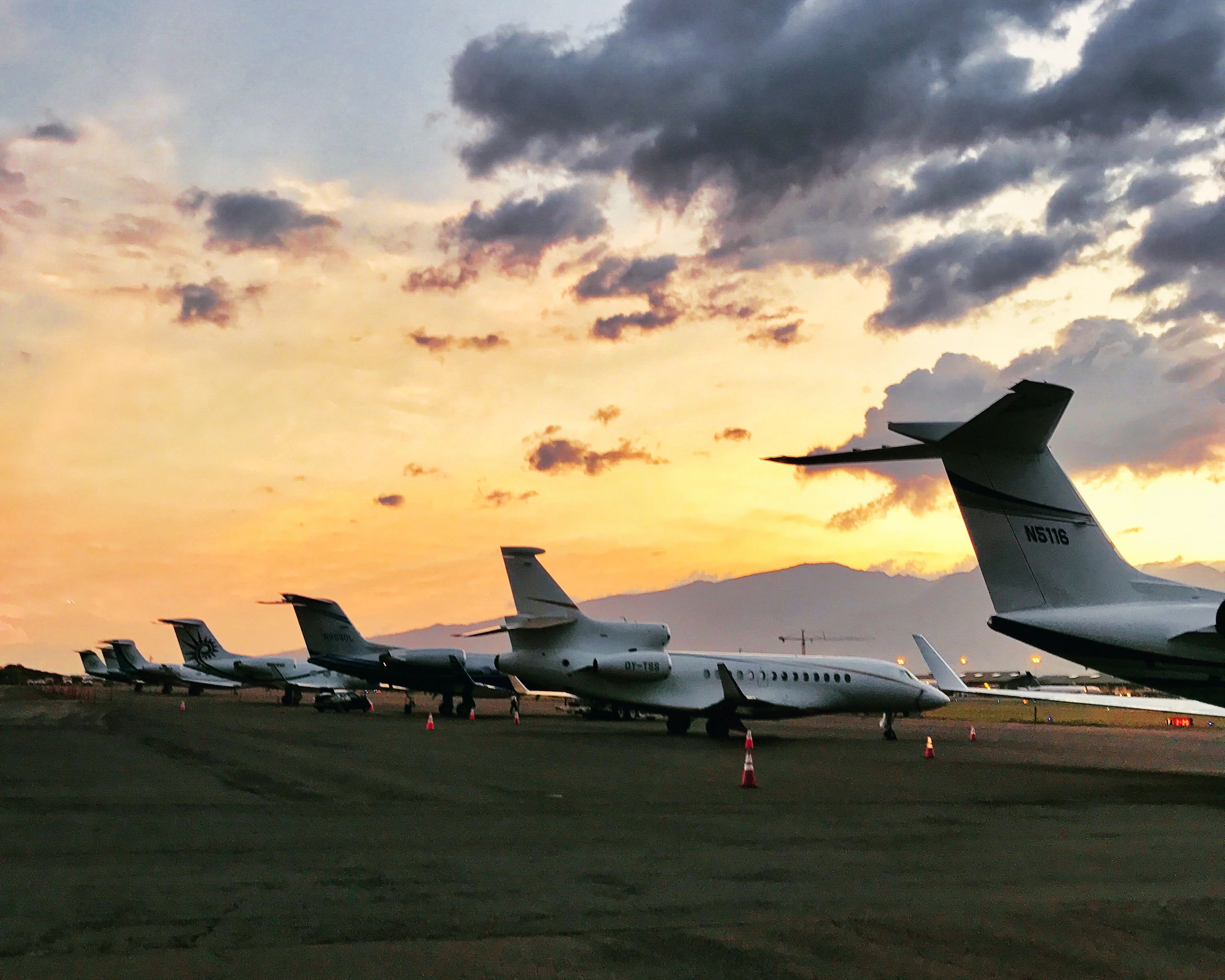 Private Jet Cleaning and Catering - Coastal Cabin Cleaning