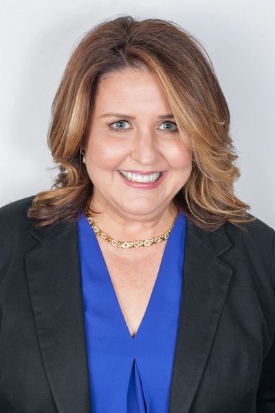 TEAM | leveecommunications.com