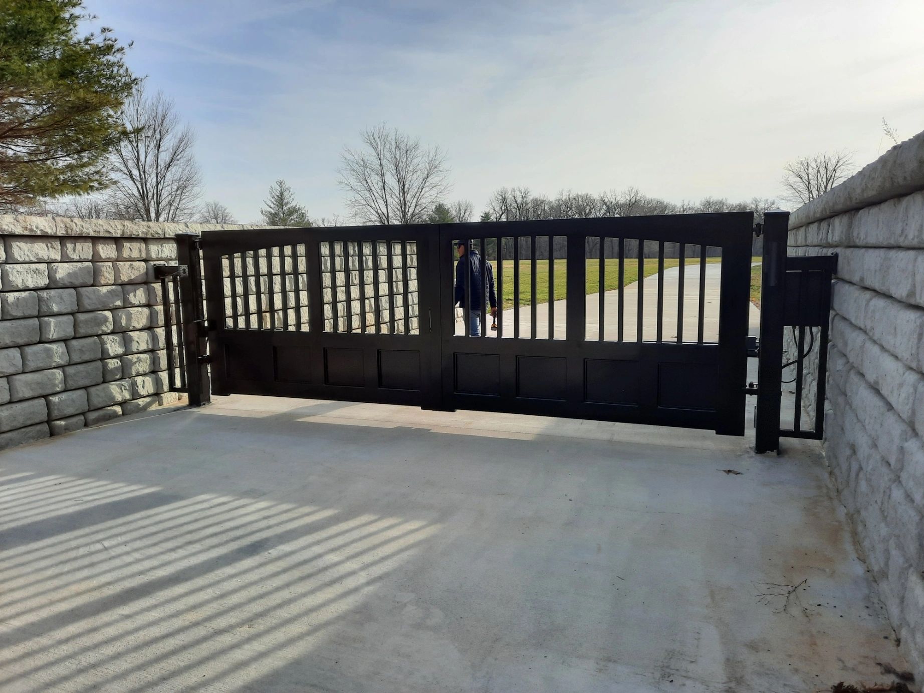 Swing Gate Operator | Superior Gate Controls