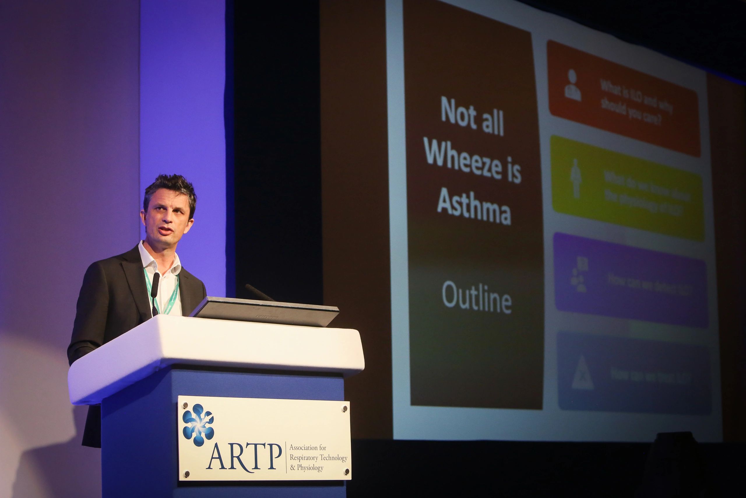 Dr James Hull PhD FRCP FACSM