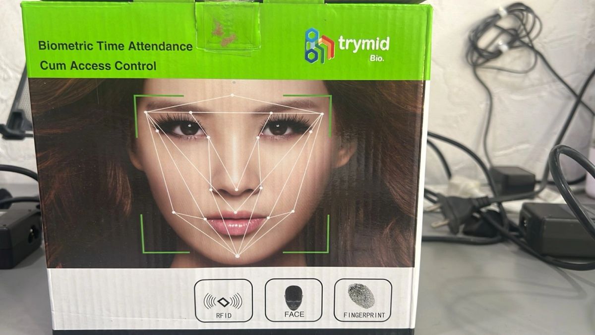 FACE BIOMATRIC WITH THUMB ECL