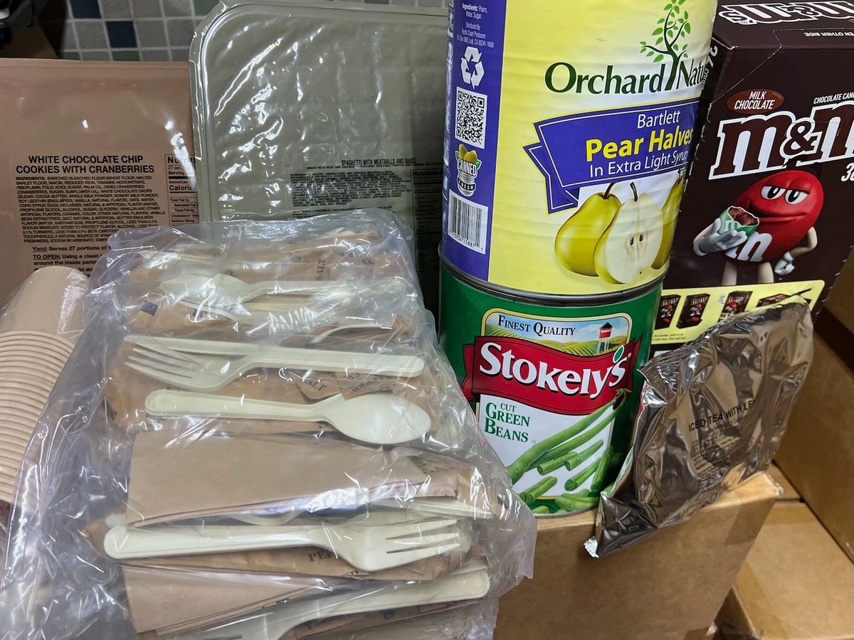 THE ULTIMATE SPAGHETTI AND MEATBALL COMBO MEAL 18 SERVINGS PER TRAY