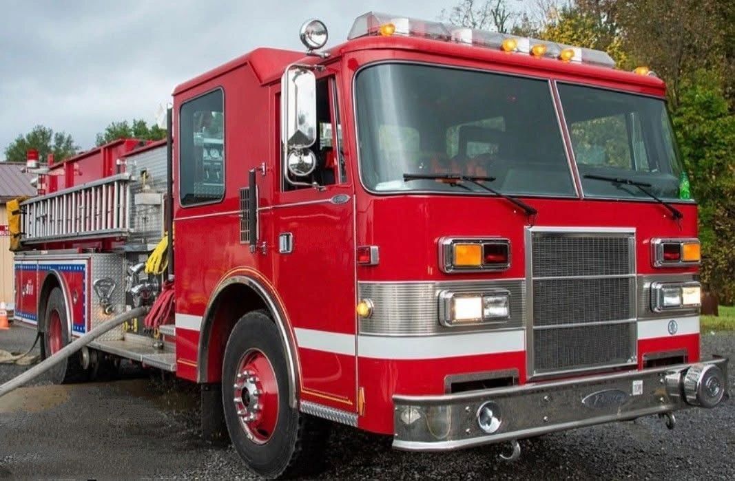 #25-1032 1993 Pierce Dash Engine 1000/750