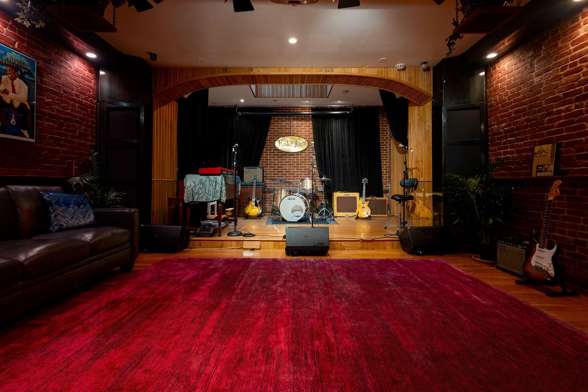 Funky Joe's - A Unique Event Space