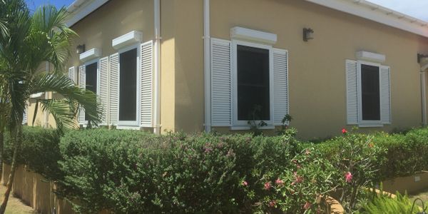 Shutters in Paradise - Rollshutters, Hurricane Shutters | Shutters in ...