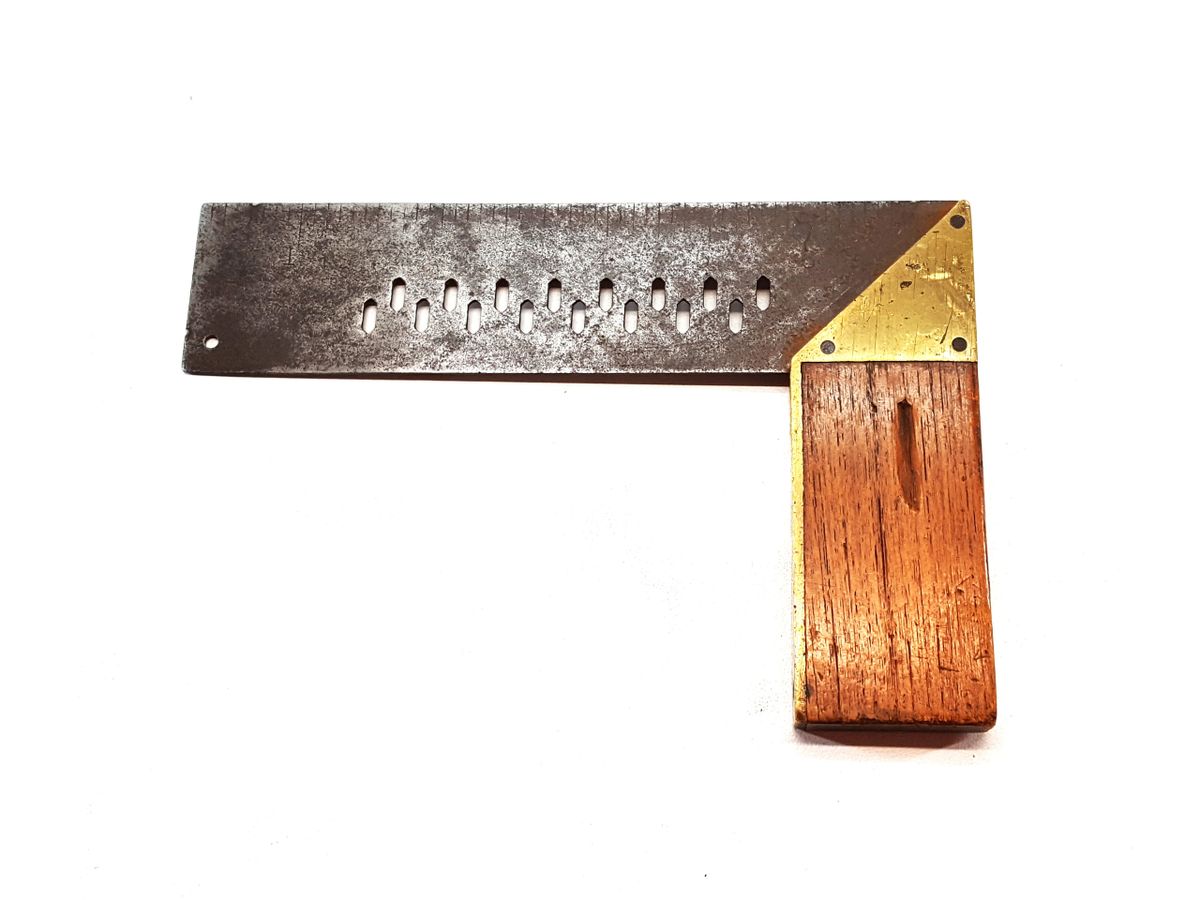 Disston 7½” Try-Miter Square With Marking Slots 24020711