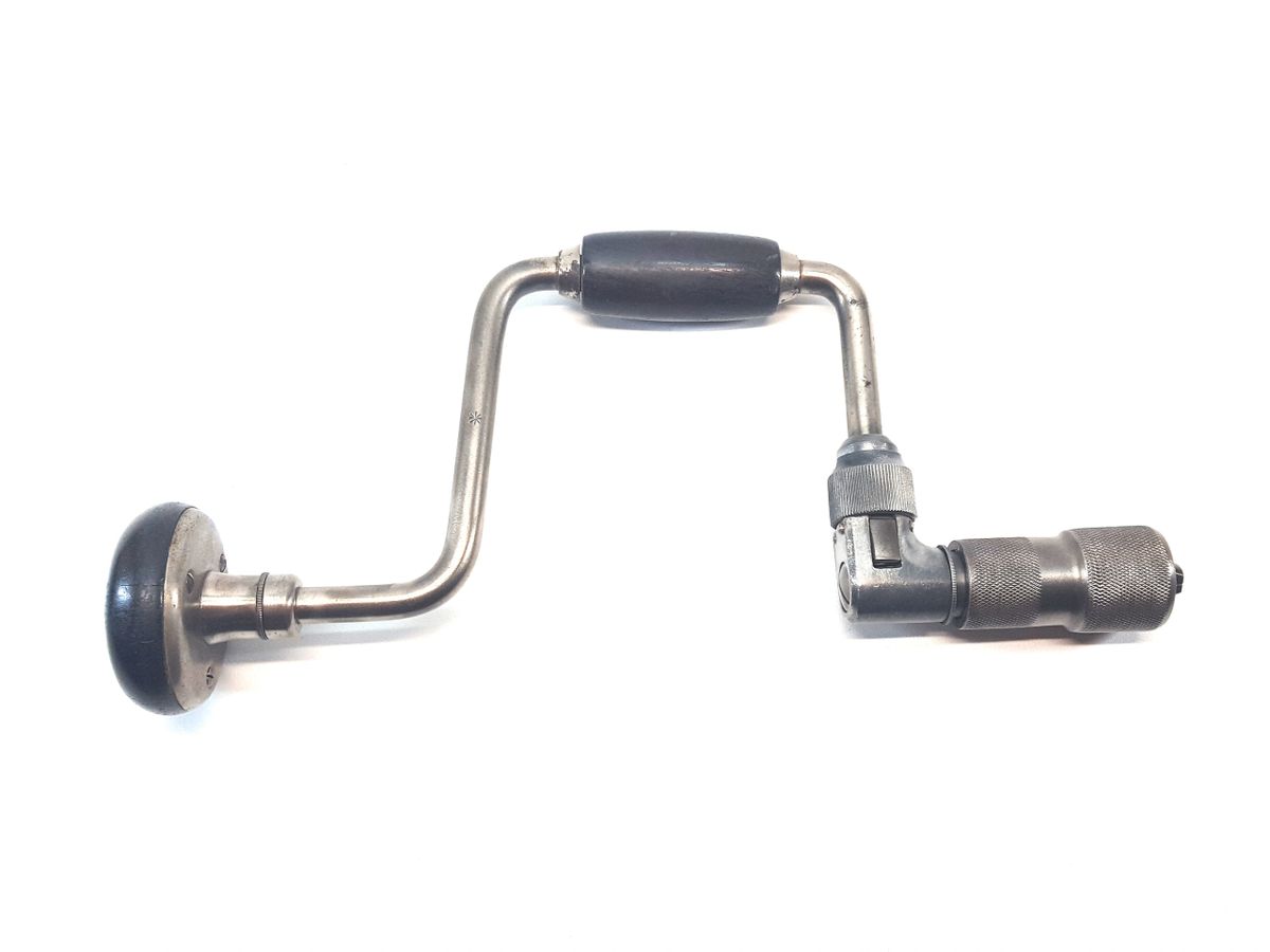 WORTH 10” Bit Brace, Enclosed Ratchet, Universal Jaws Quality 24030405