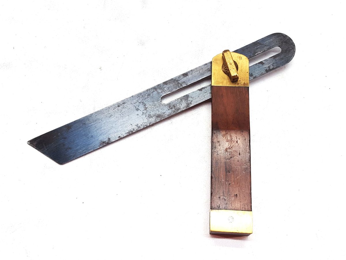 Disston Rosewood & Brass 8" Sliding Bevel, Crown Thumbscrew 25050505