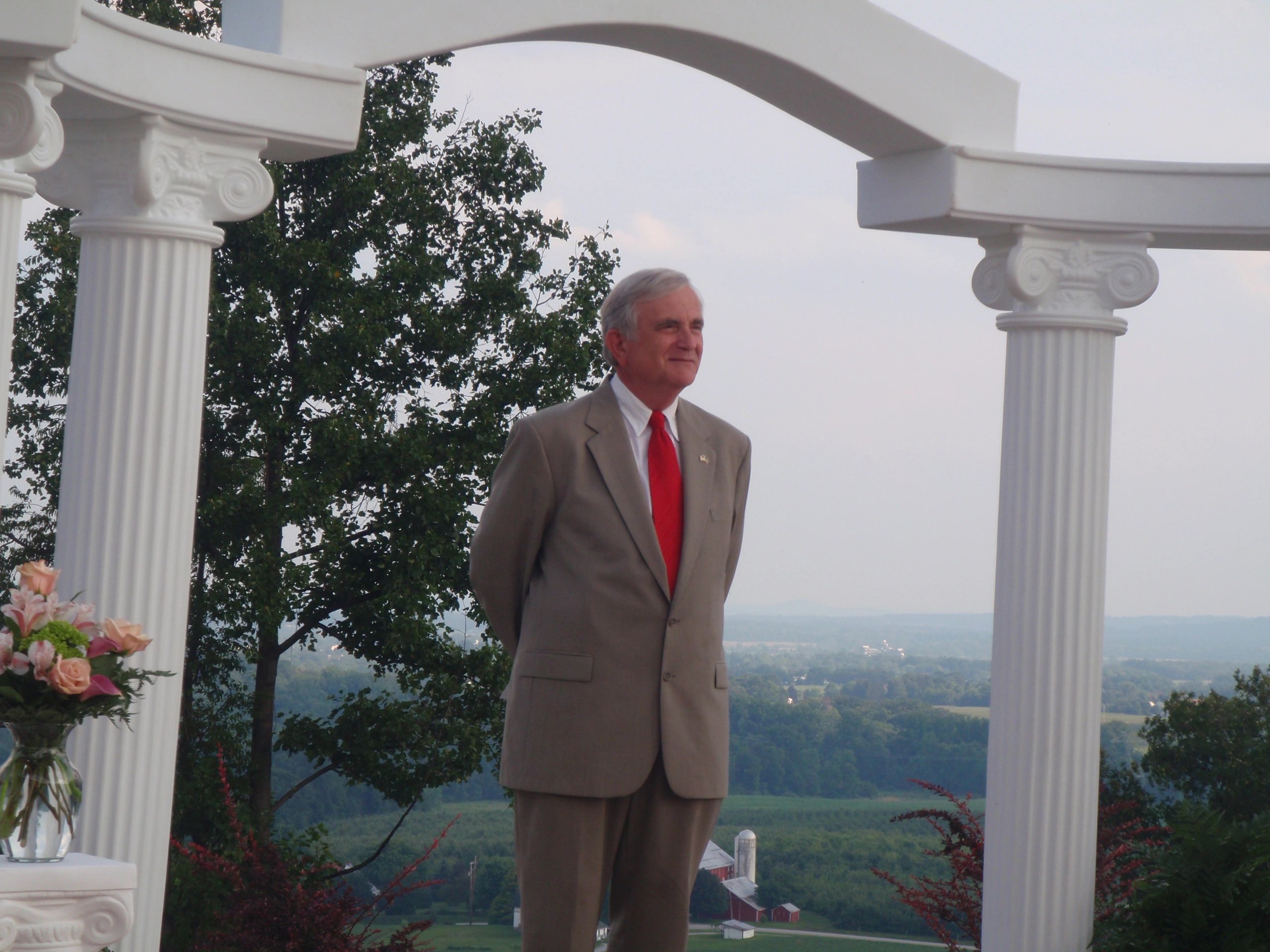 The Marrying Mayor - Marriages Made Special, Customize Your Wedding