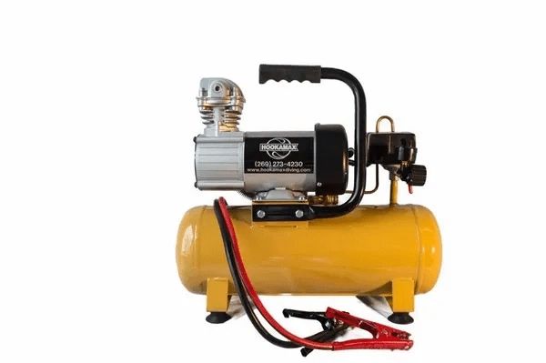 Battery powered hookah dive system