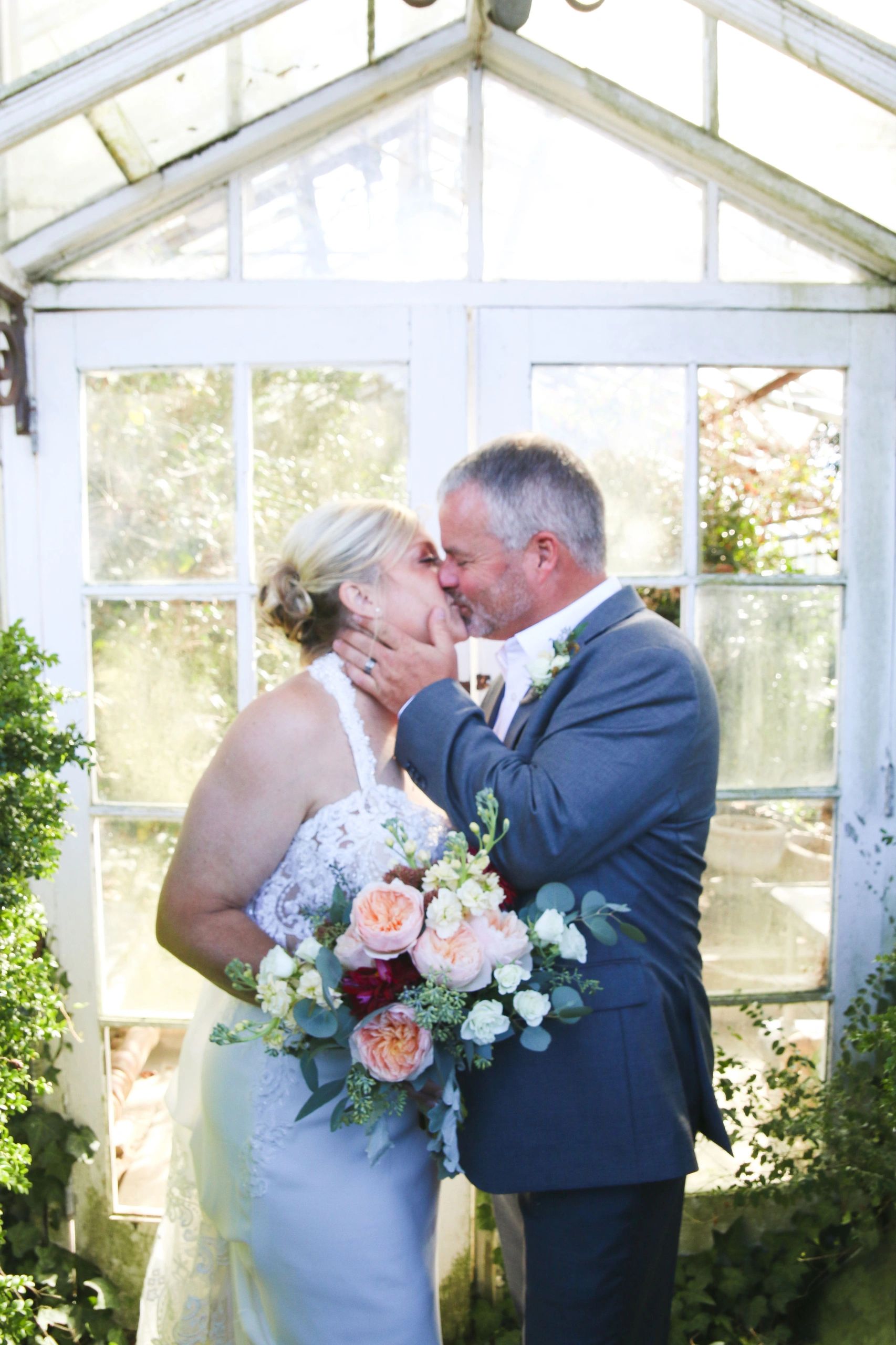 Chelsea website - Weddings, Waterfront Property, DIY, Historic Venue