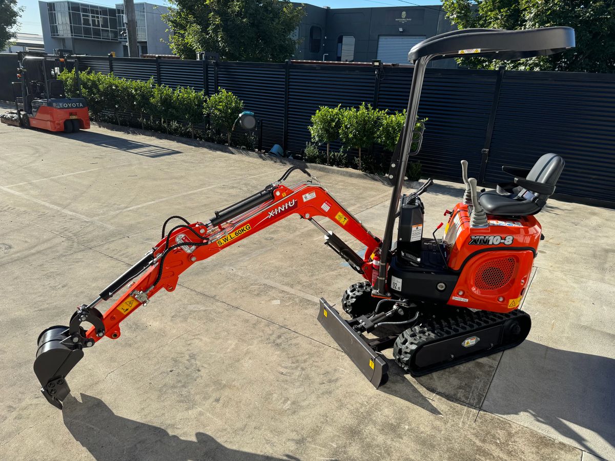 XN10-8 Rhinoceros 1.0 T Excavator