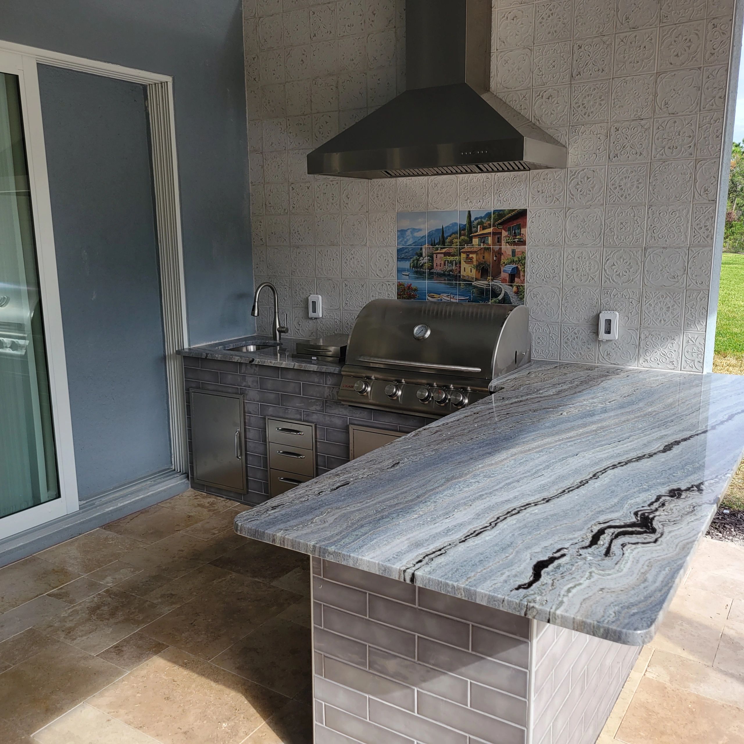 Hoke & Poke Construction