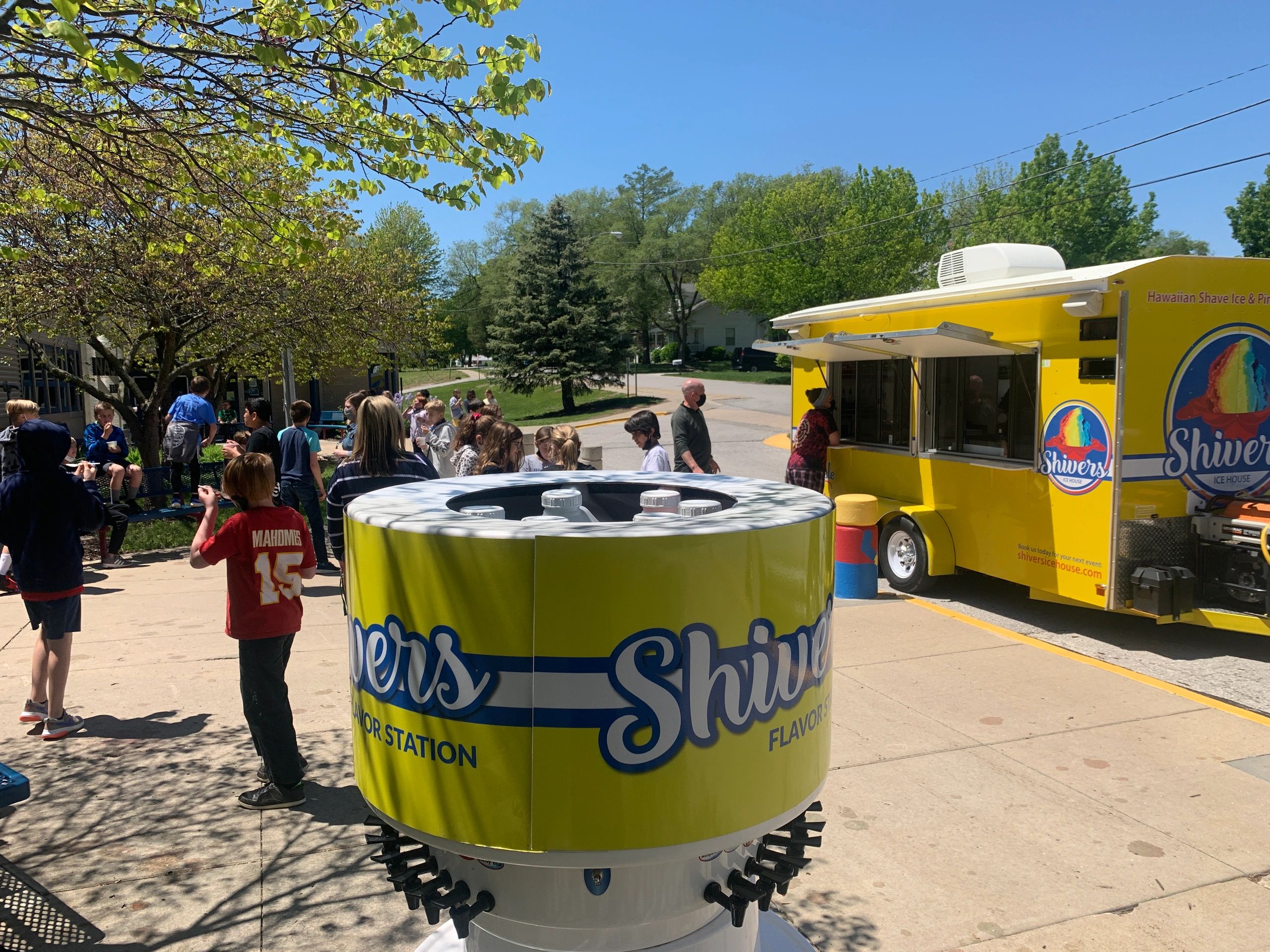 Shivers Ice House - Shave Ice, Dole Whip - Pineapple