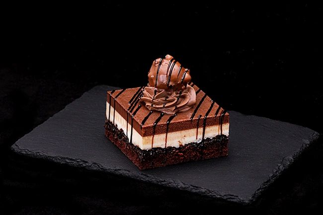 Frozen Cake Trends 2024: Dive into the Icy Future of Dessert