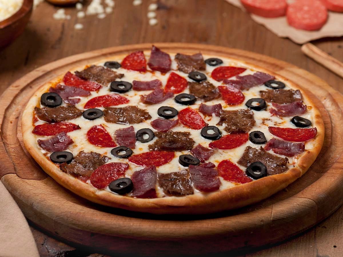 Pizza Perfection: A Guide to the Latest Pizza Trends