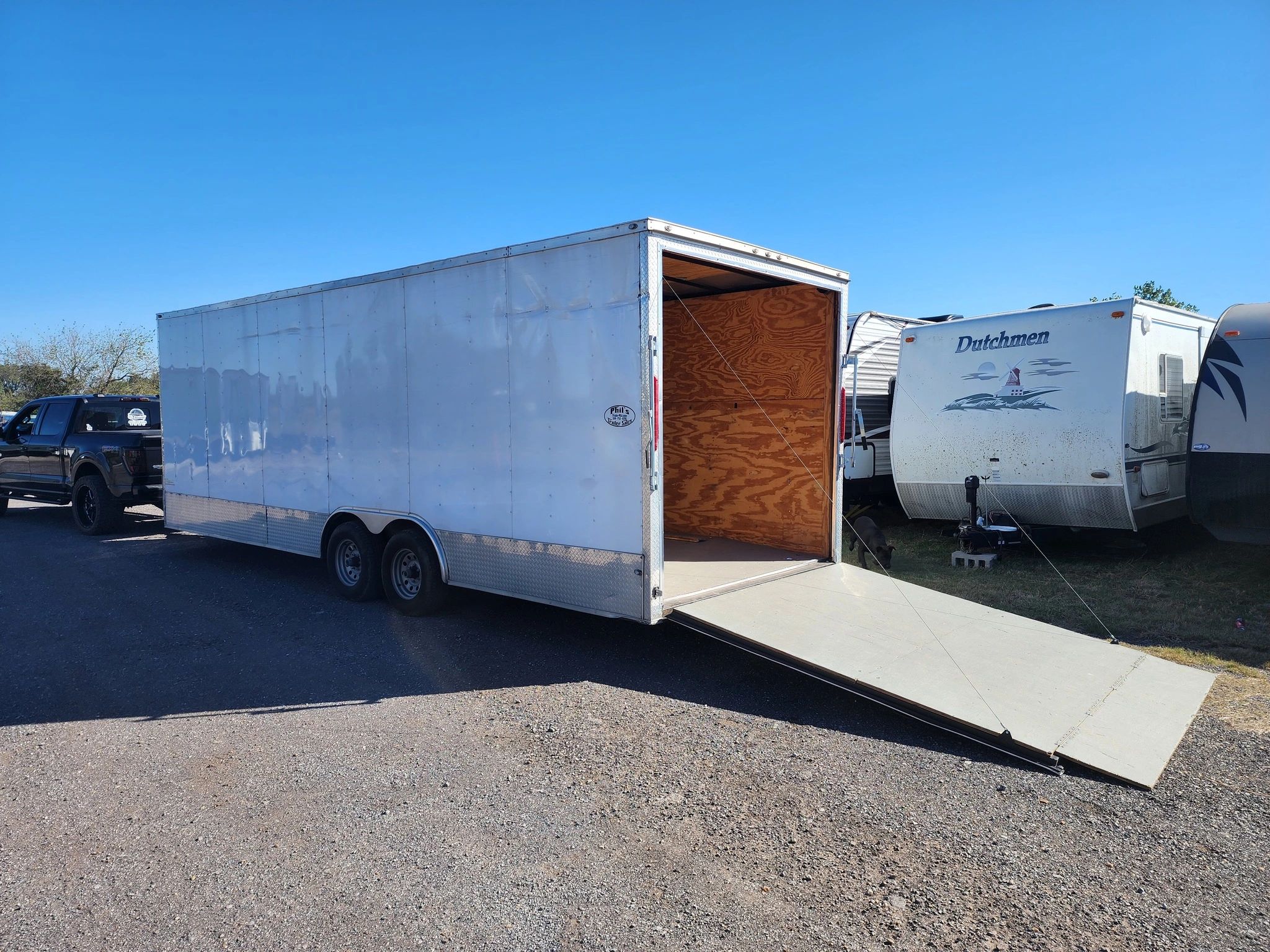 Moving Made Easy: Why an Enclosed Trailer is the Best Choice