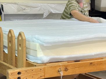 Futon Man - Futon Frames, Cutom Size Futons - Mattresses