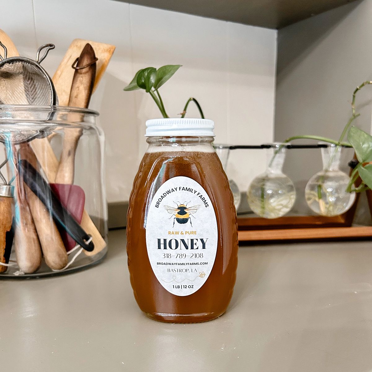 Raw Pure Honey 1 lb glass jar