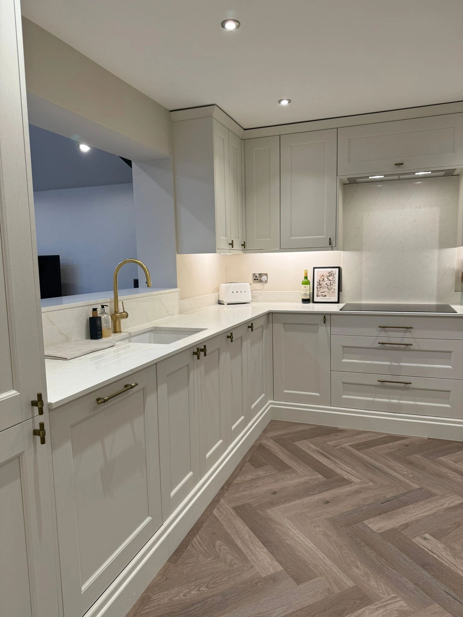 Halls Interiors and Renovations - Bathroom, Kitchen