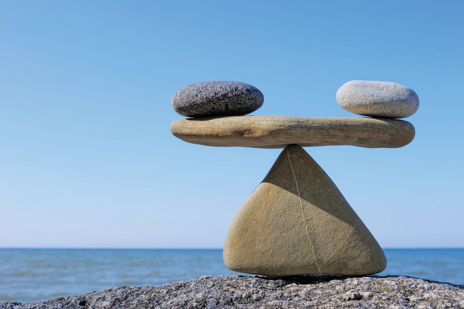 THE BIOMECHANICS OF BALANCE