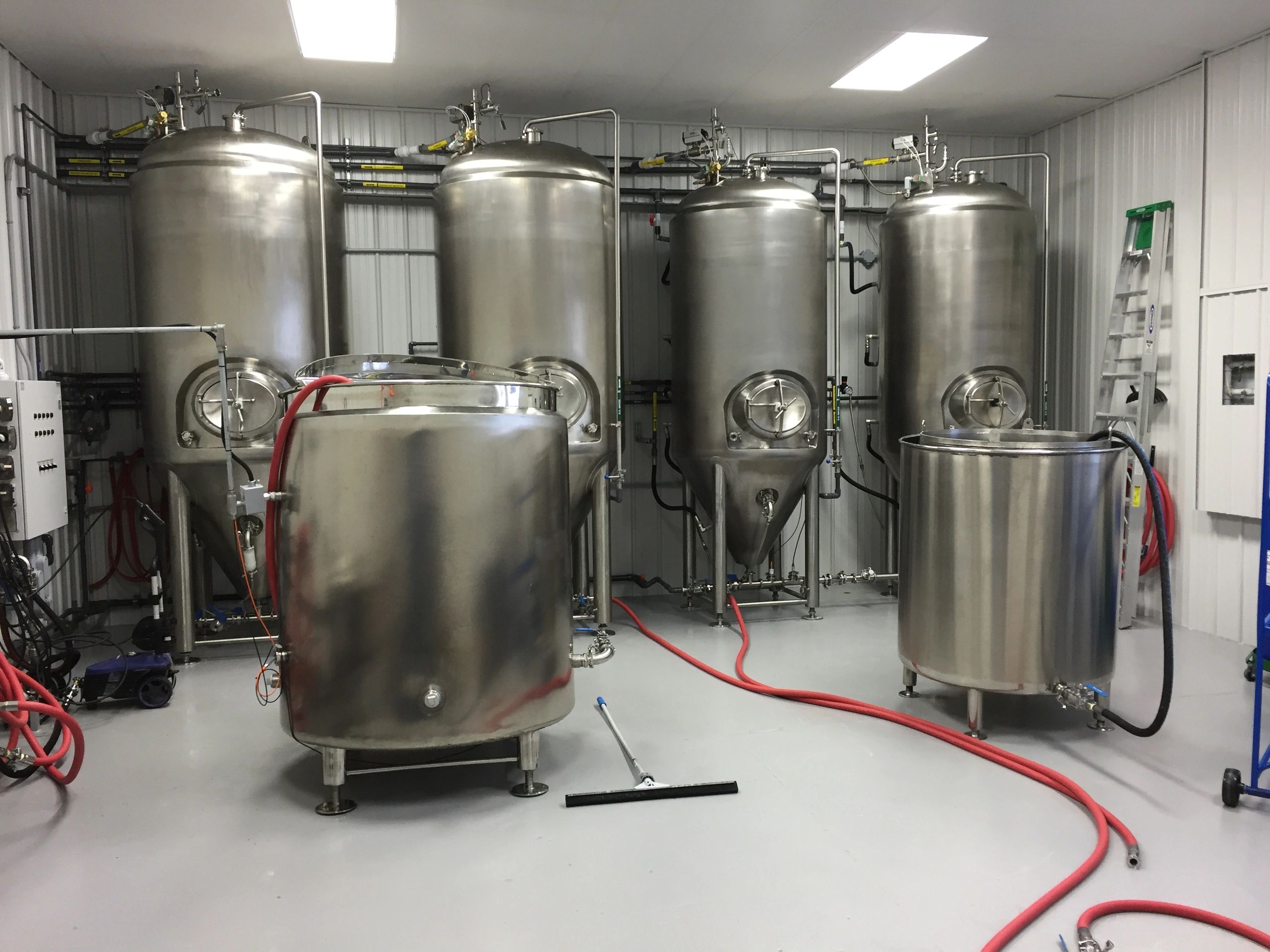 Mixerless Bioreactor for Submerged Fermentation Processes