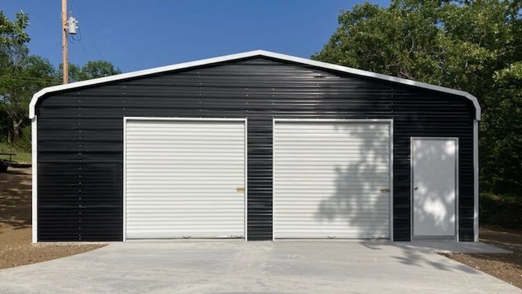 Horizontal roof garage