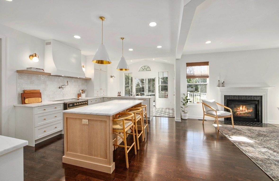 Mahogany Building & Co