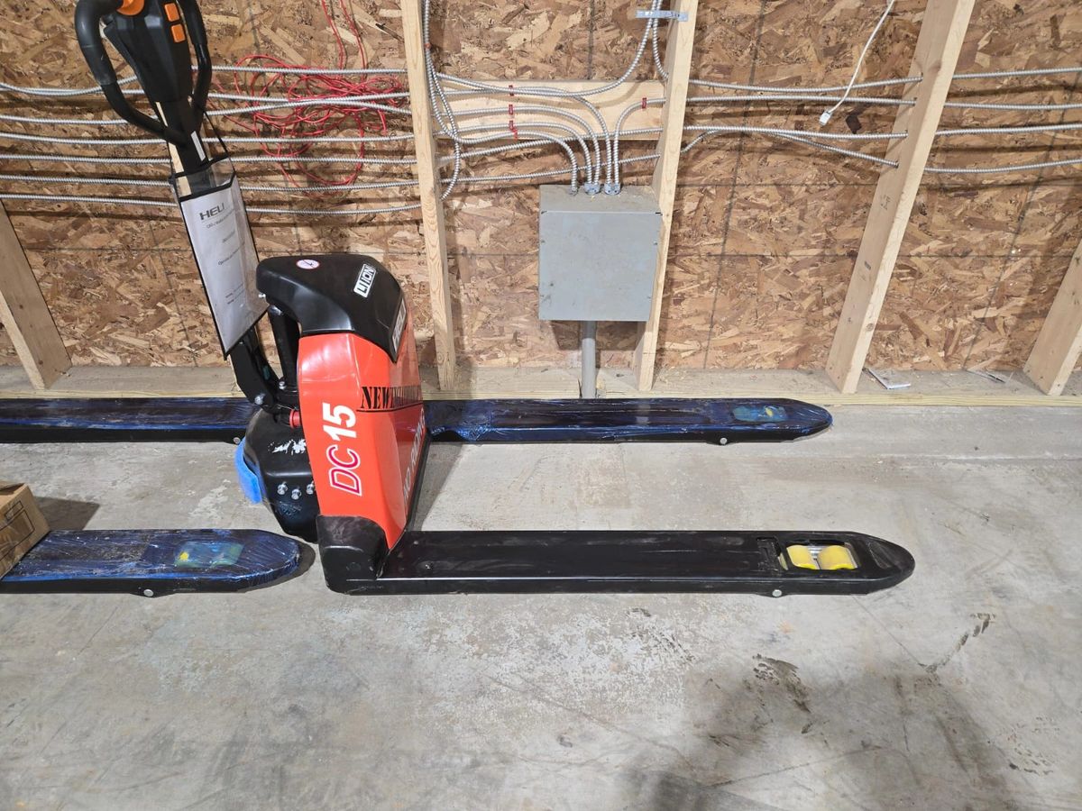 2025 DC15 Heli Electric Pallet Jack