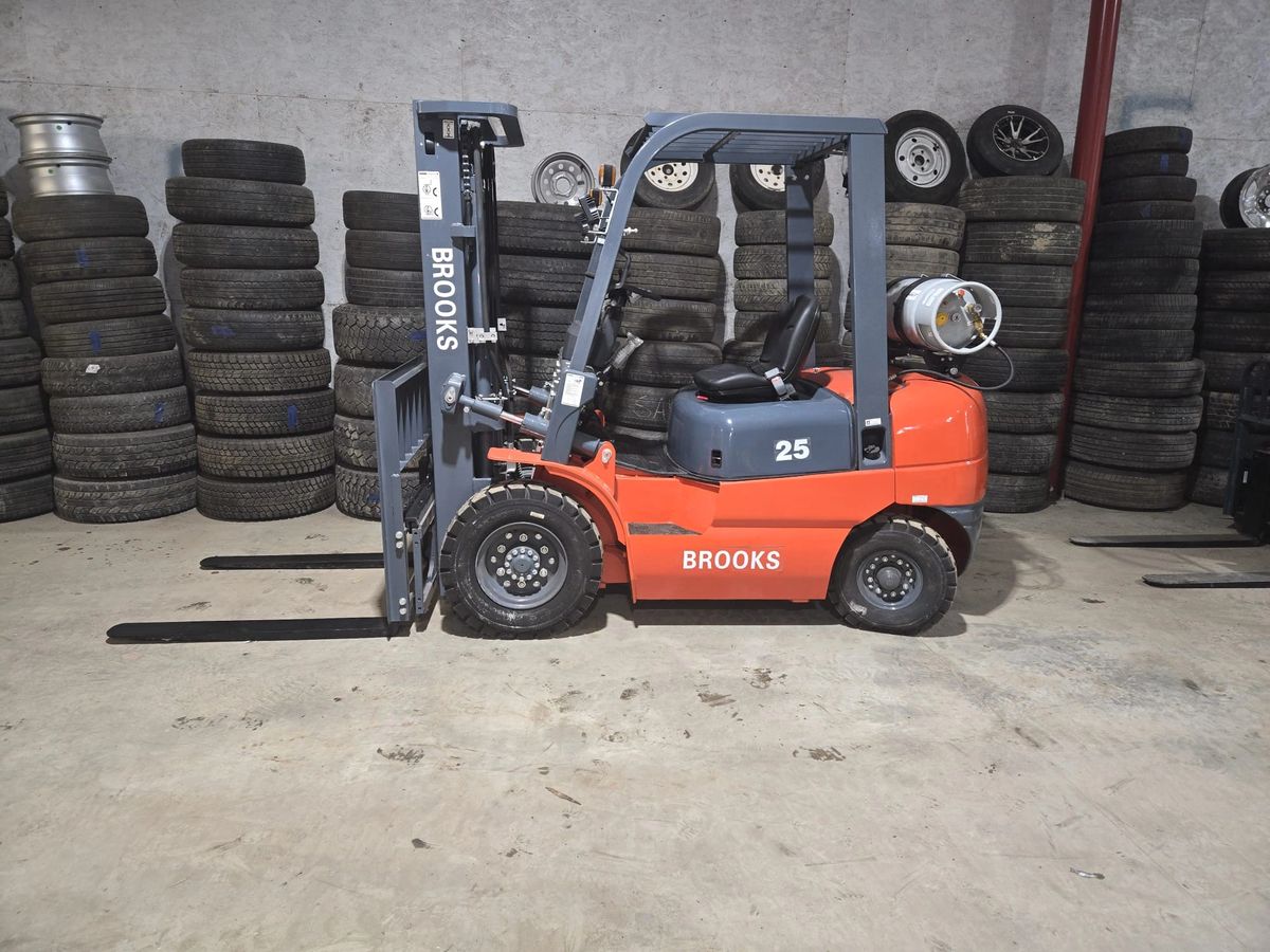 Brooks Rental - CALL FOR PRICING