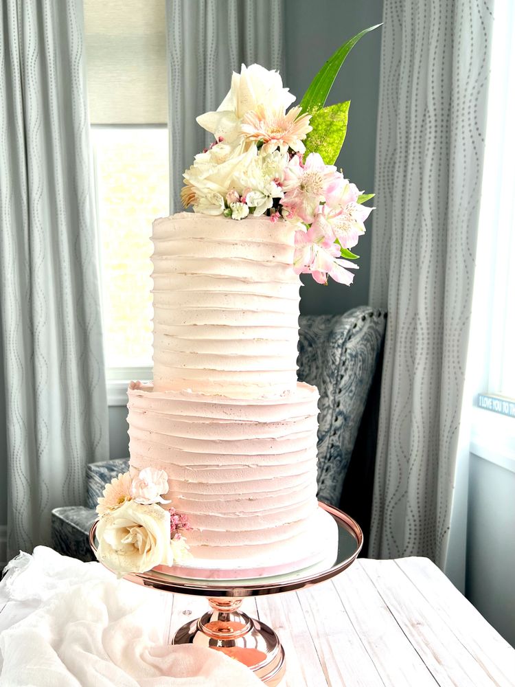 ms.sweettoothbakery.com - Custom Cakes, Custom Desserts